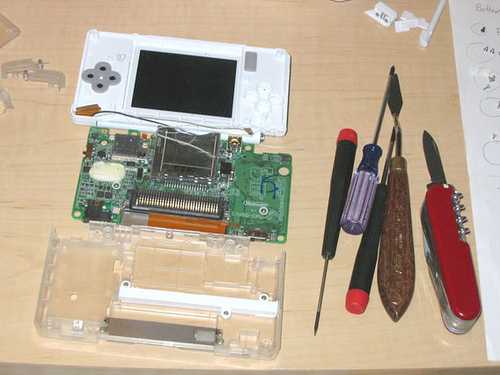 28 Geekiest and Craziest Nintendo DS Mods